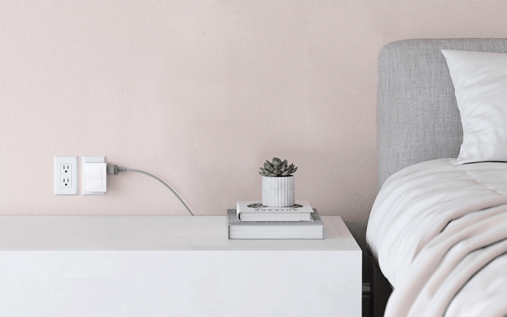 Currant - Artificial Intelligence Powered Smart Outlet